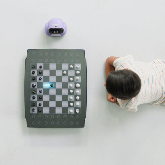 Miko Chess : AI Powered Smart Game Board